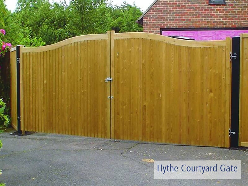 Hythe Courtyard Entrance Gates | Jacksons Fencing