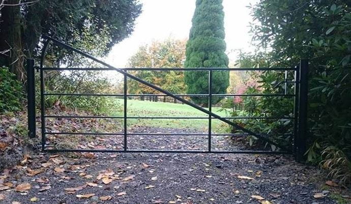 Estate Metal Gate | 3.0m Wide x 1.215m High | Jacksons Fencing