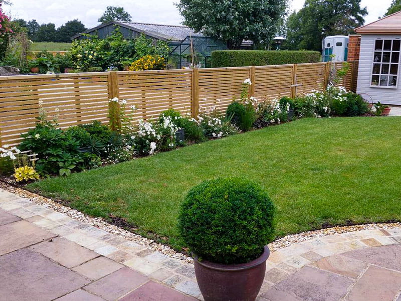 Venetian Fence Panels | Venetian slatted fence | Jacksons Fencing