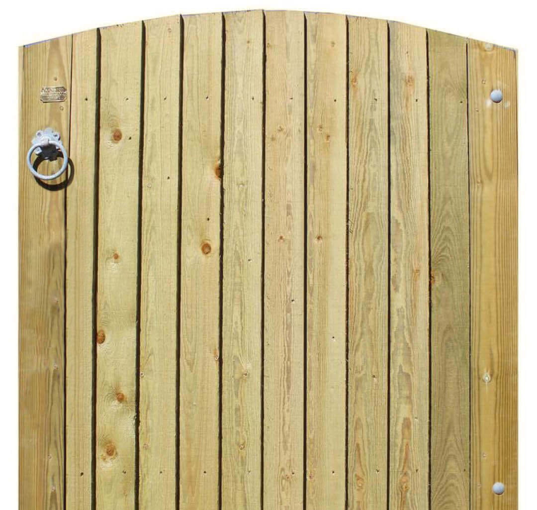 Featherboard Gate Convex Top Pair | Jacksons Fencing