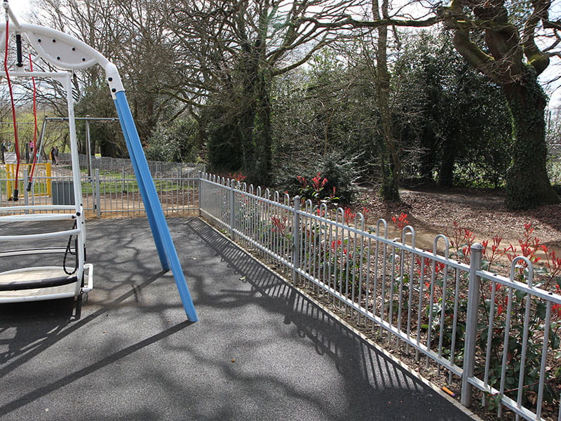 1.2m H x 2.737m W Bow Top Anti-Trap Panel | Jacksons Fencing