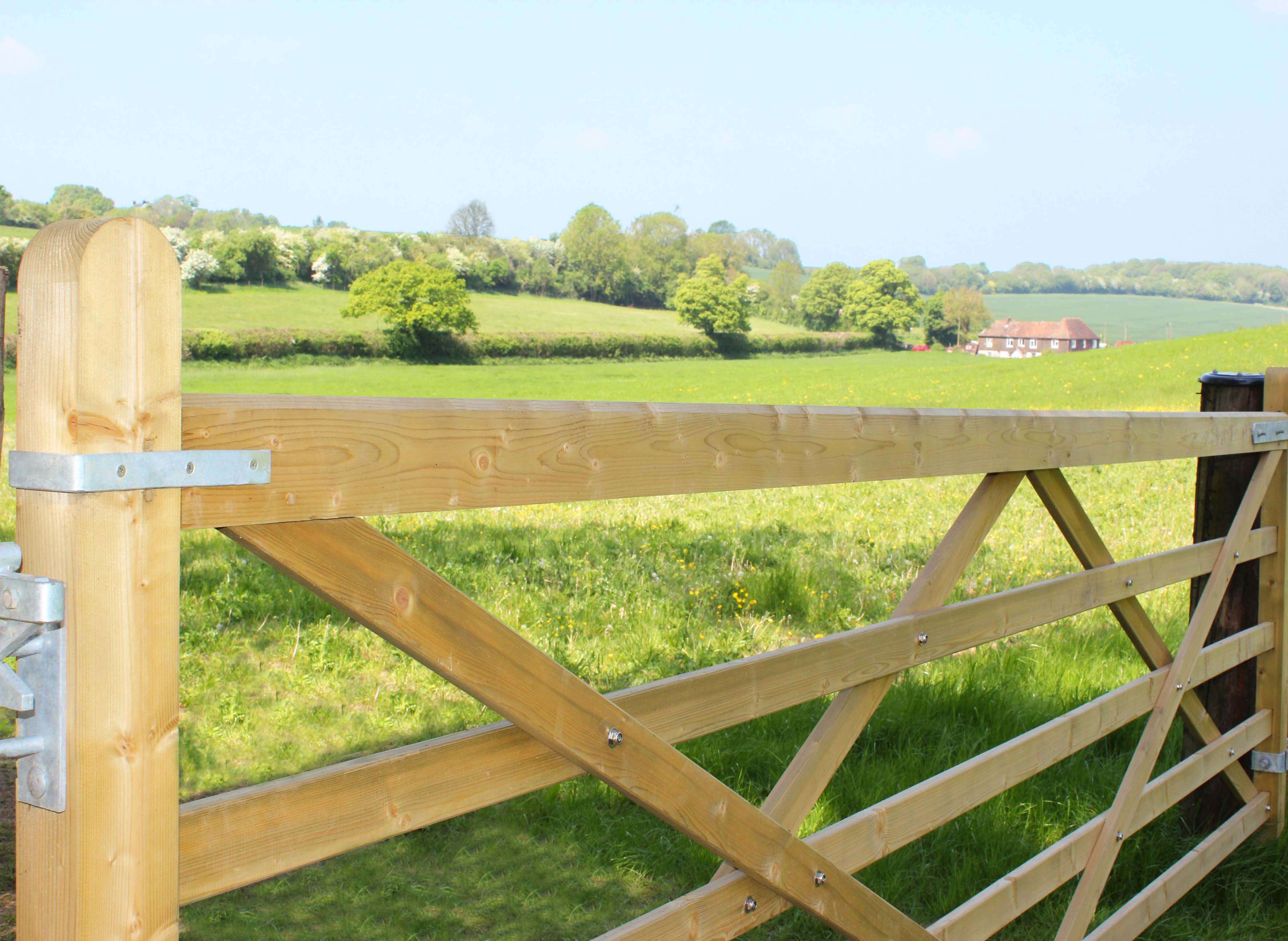 Wooden Field Gates | Timber Field Gates | Jacksons Fencing